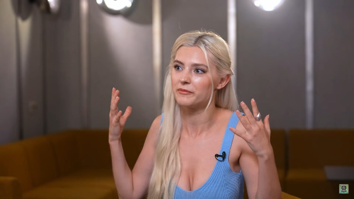 Порноактриса Eva Elfie оценила внешность игроков состава 9 Pandas по CS:GO | ProCyber.me